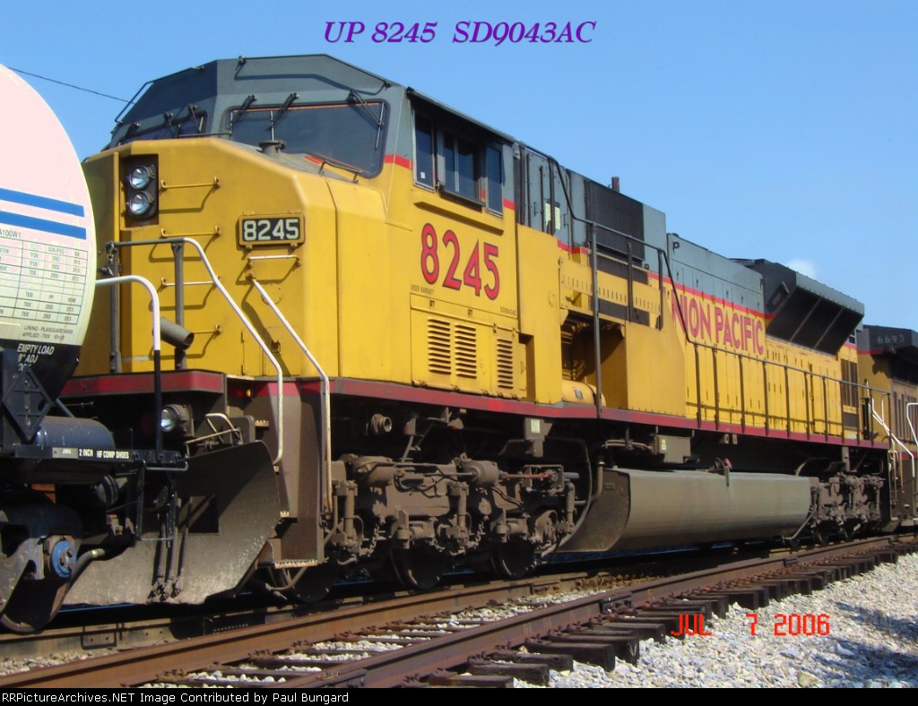 UP 8245 SD9043MAC 07/07/2006